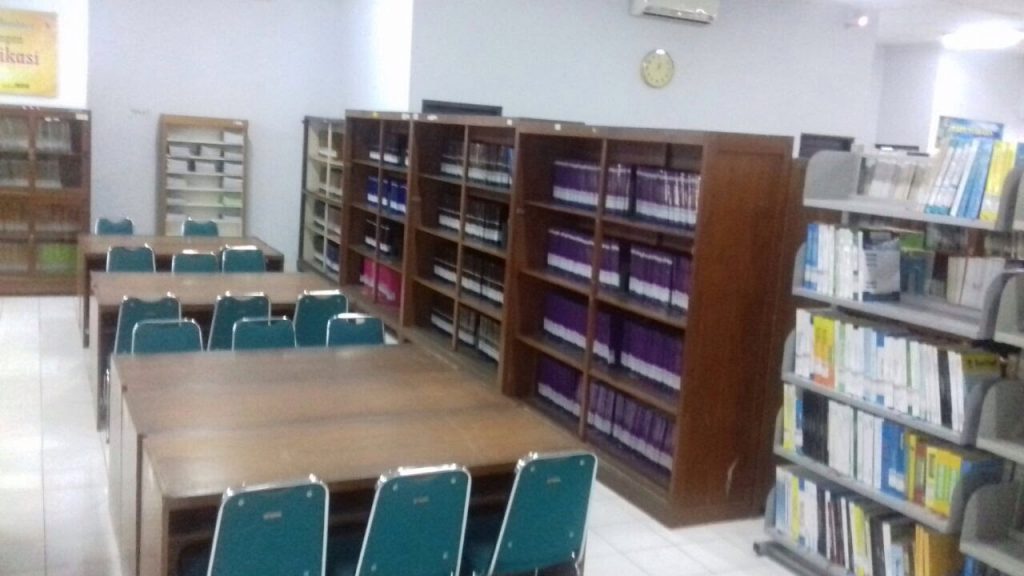 PENATAAN RUANG REFERENSI PERPUSTAKAAN POLTEKKES KEMENKES YOGYAKARTA ...
